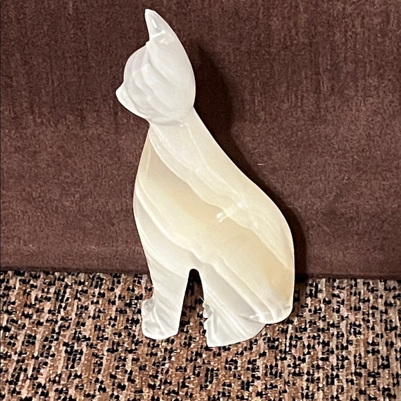 Accents | Elegant Carved White Onyx Cat Figurine One Of A Kind Piece ...